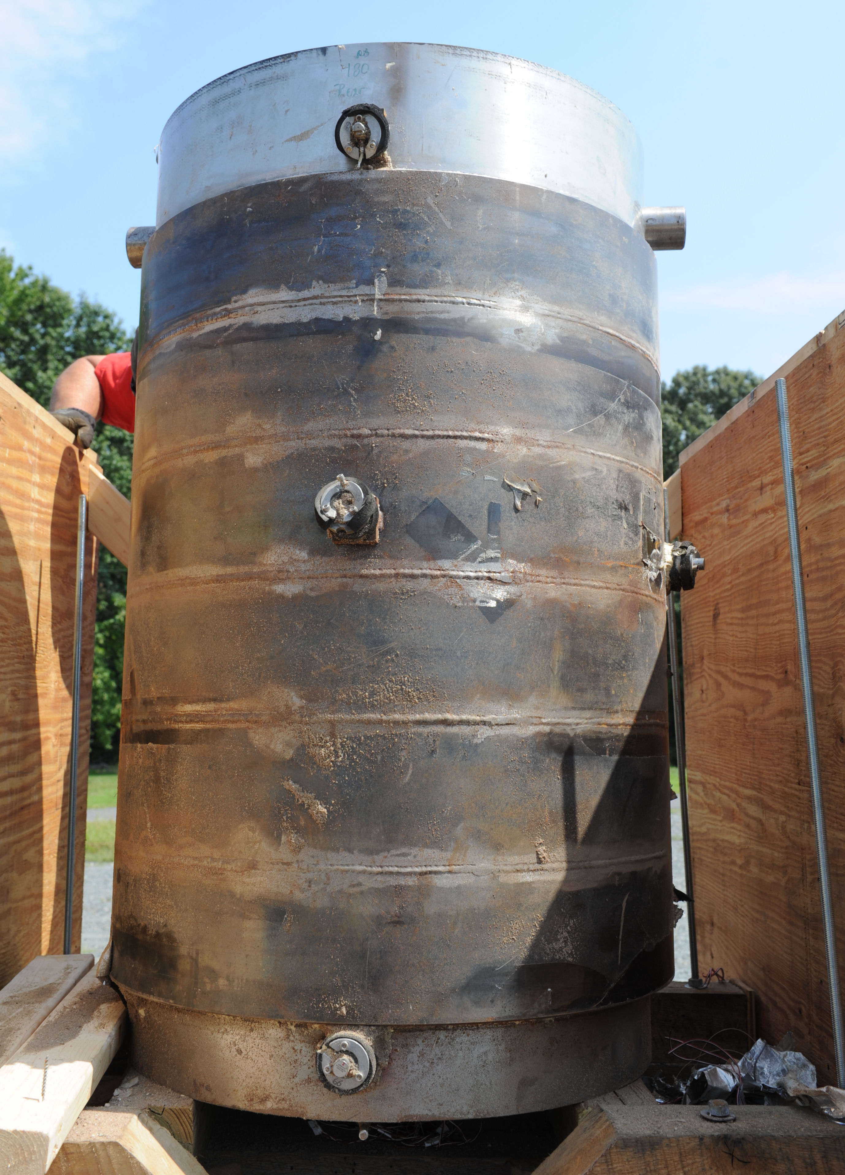 Aircraft Impact Test of a Fuel Storage Cask - Holtec International